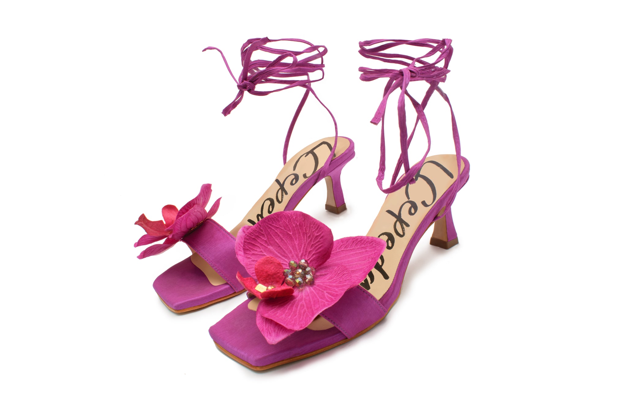 Cattleya Magenta Heels